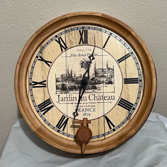unbranded | Wall Decor | Vintage Style Wall Clock With Brown Frame ...
